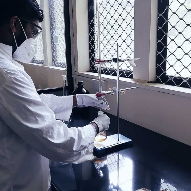 Chemistry Laboratory – Research and Development Division | Road ...